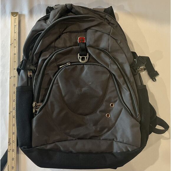 SwissGear | Bags | Swiss Gear Multi Pocket Airflow Cushioned 8 Backpack ...